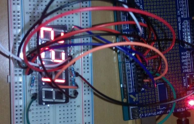7 Segment 4 Digit LED Display SMA420564 using Arduino - Haneef Puttur